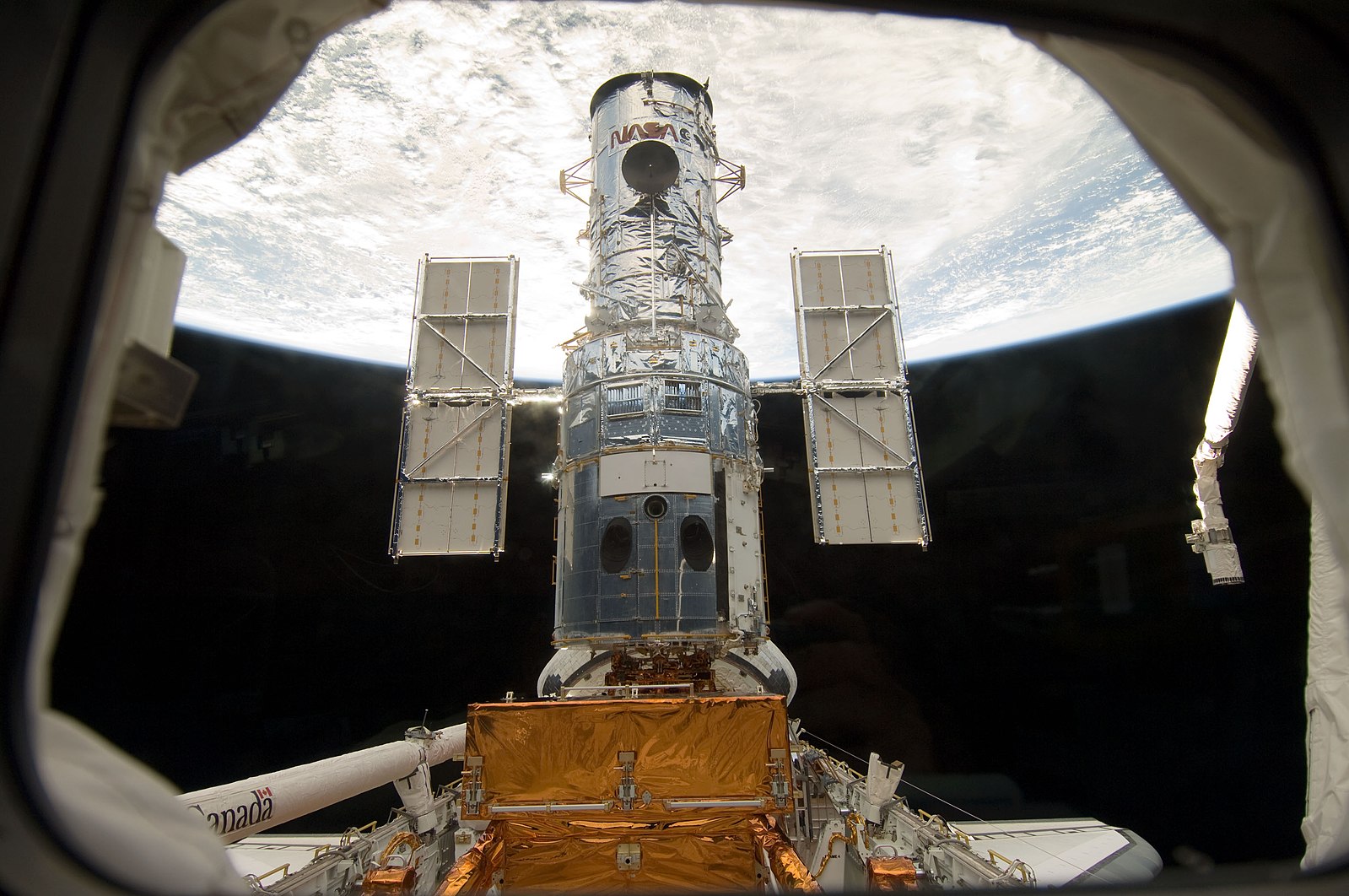 NASA's Hubble Space Telescope Is Back in Action - Sky & Telescope - Sky ...