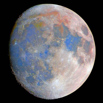 Colors of the Moon - Sky & Telescope - Sky & Telescope