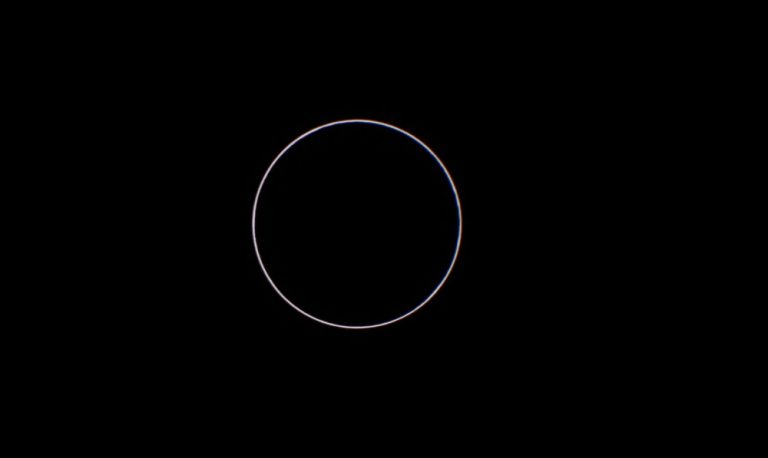 The perfect "ring of fire" - Annularity on february 26 2017 - Sky ...