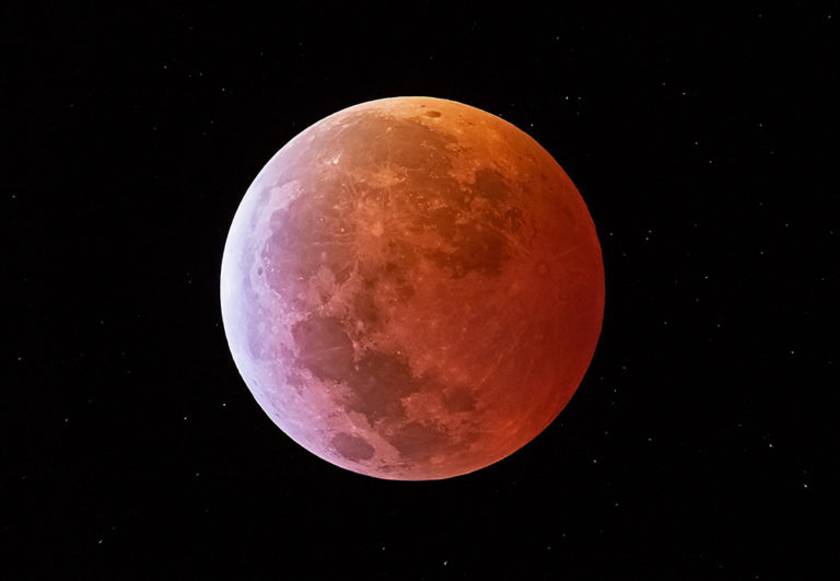 Red moon in a sea of stars - Sky & Telescope - Sky & Telescope