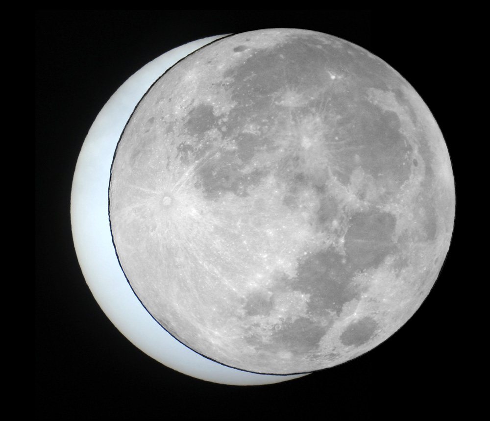 Combined picture - Middle of An Eclipse and A Full Moon - Sky ...