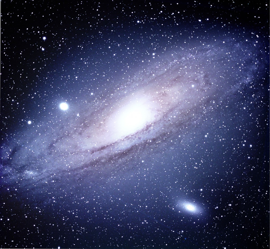 Andromeda | Francisco Martinez Palomo - Sky & Telescope - Sky & Telescope