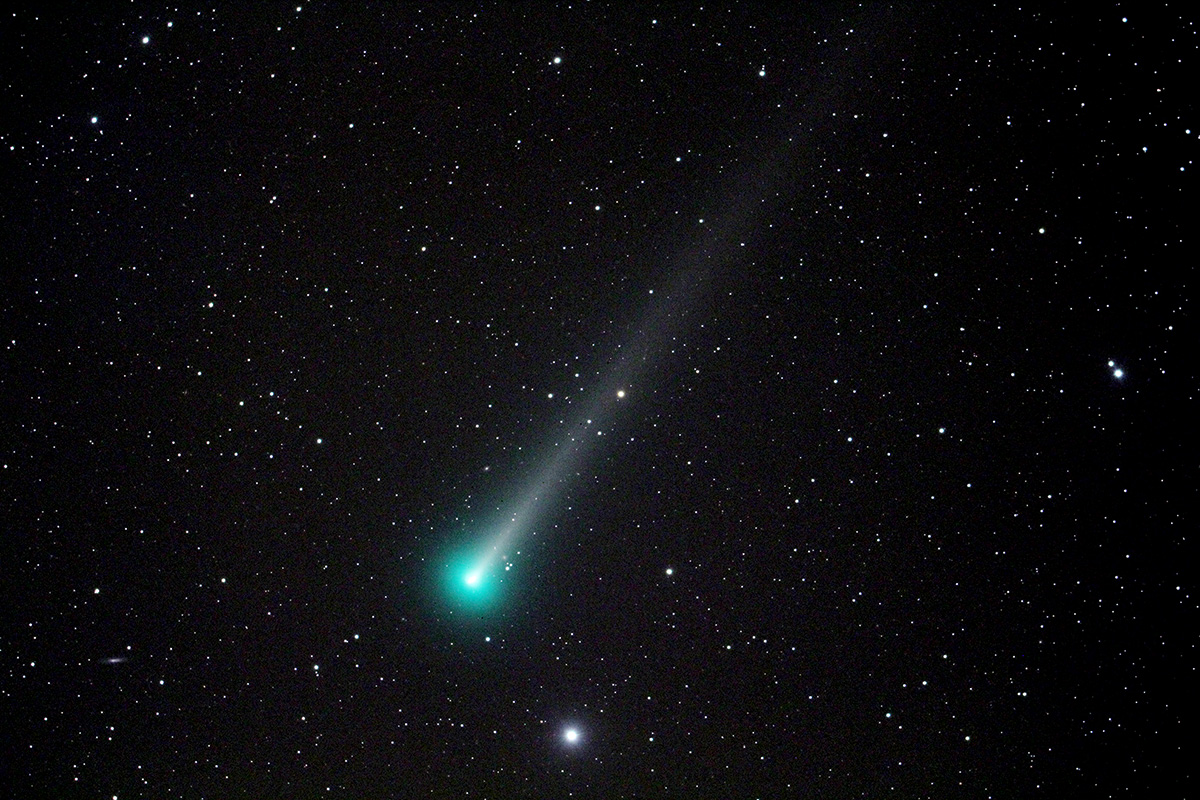 Comet Leonard (C/2021 A1) - Sky & Telescope - Sky & Telescope