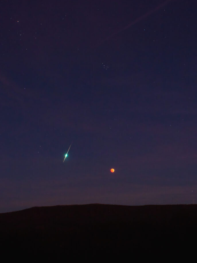 Eclipse with Meteor - Sky & Telescope - Sky & Telescope