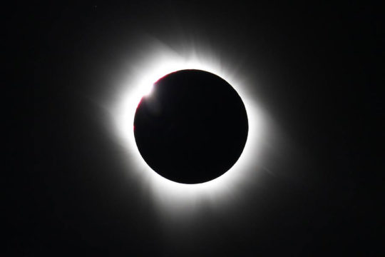 Tips for Photographing a Total Solar Eclipse - Sky & Telescope - Sky ...