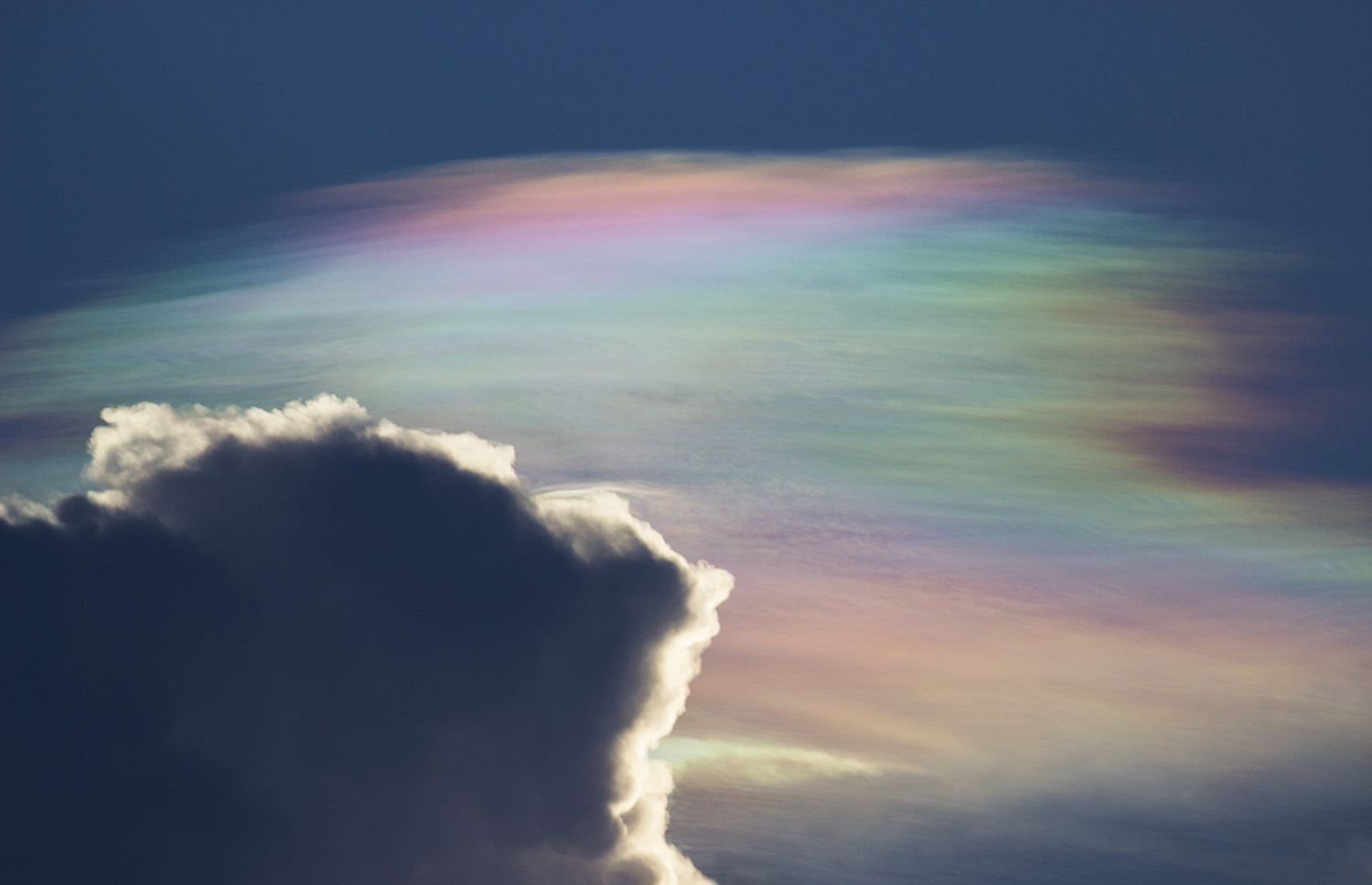 Cloud Iridescence - Sky & Telescope - Sky & Telescope