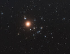 CONJUNCTION BETWEEN THE PLANET MARS AND THE PRAESEPE CLUSTER (BEEHIVE ...