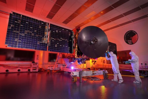 United Arab Emirates Launches Mars Hope Orbiter Sky And Telescope Sky