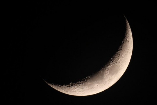 Moon 4 days | Lucian Gurban - Sky & Telescope - Sky & Telescope