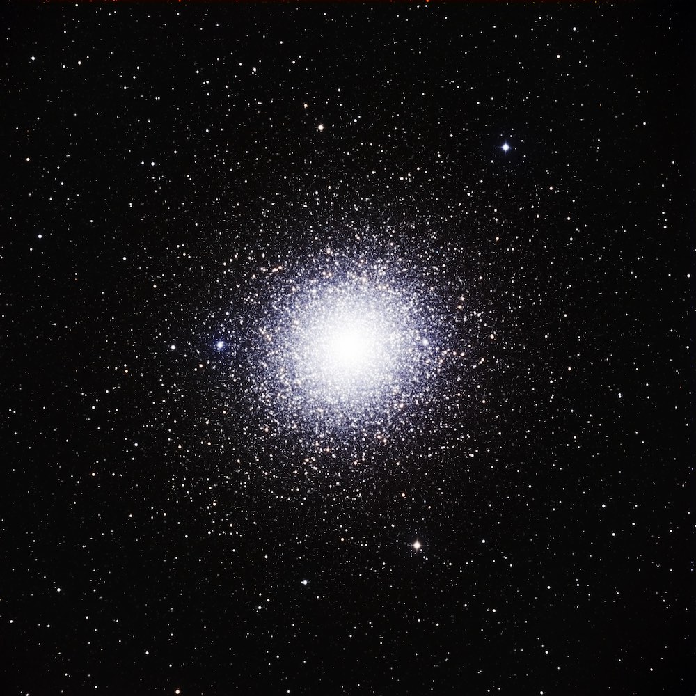 47 Tucanae (NGC 104) - Sky & Telescope - Sky & Telescope