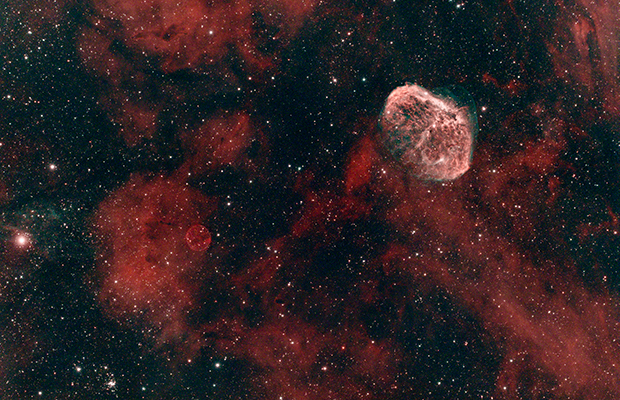 Two Quite Different Aging Stars: Crescent and Soap Bubble Nebulas - Sky ...