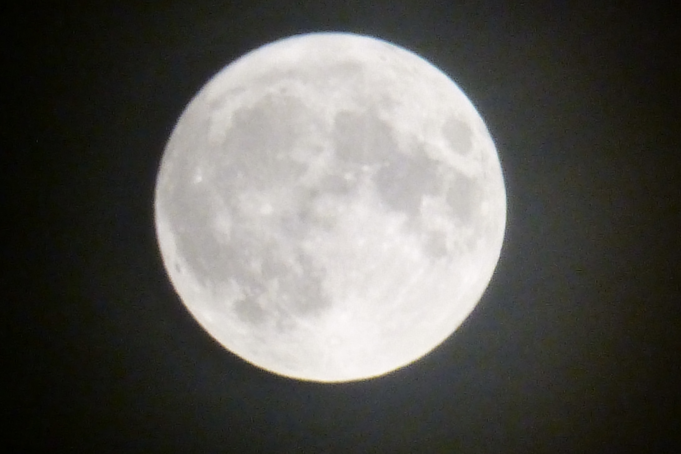 Blue Supermoon - Sky & Telescope - Sky & Telescope