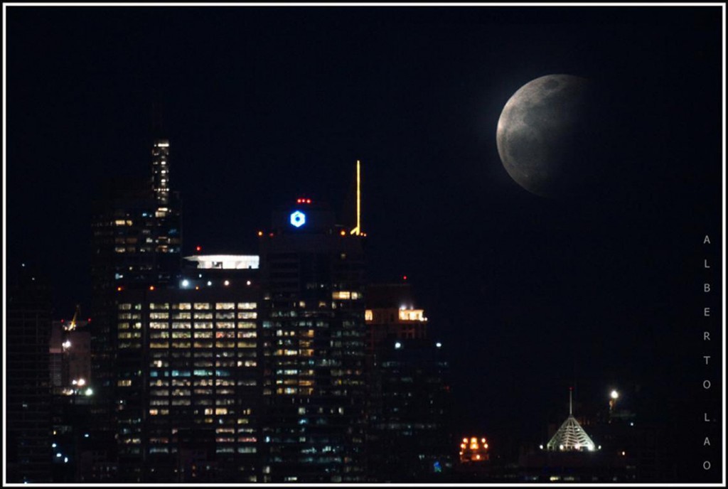 Partial Lunar Eclipse | Alberto Lao - Sky & Telescope - Sky & Telescope