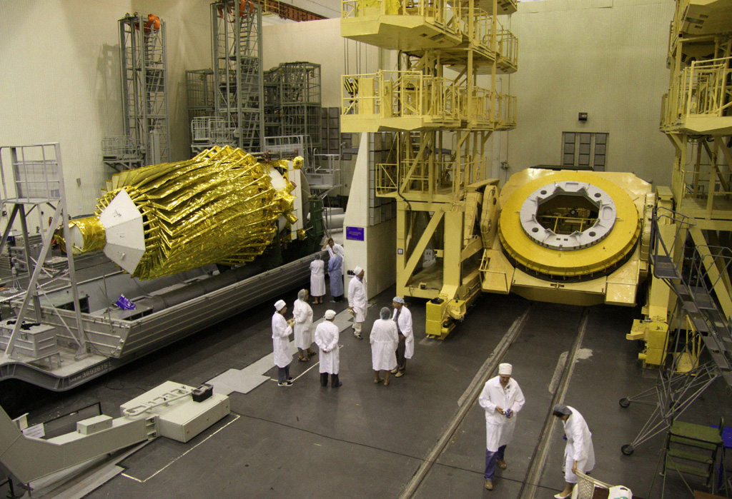 Russian Rocket Booster to Reenter Early Next Week - Sky & Telescope ...
