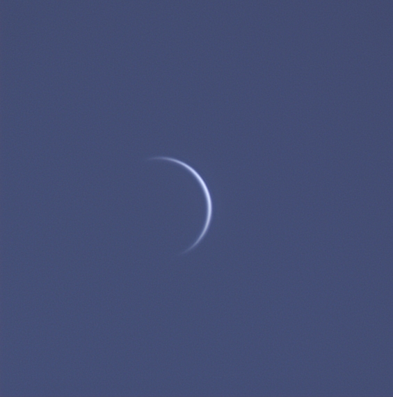 Venus in broad daylight - Sky & Telescope - Sky & Telescope