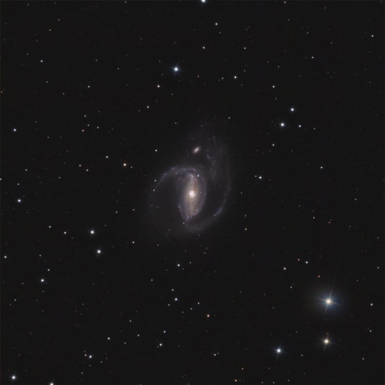 NGC 1097 - an interactive galaxy in Fornax - Sky & Telescope - Sky ...